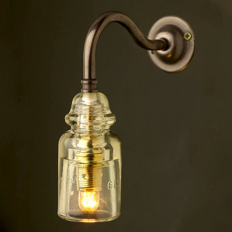 Brass Coventry Wall Mount CCG Insulator No430