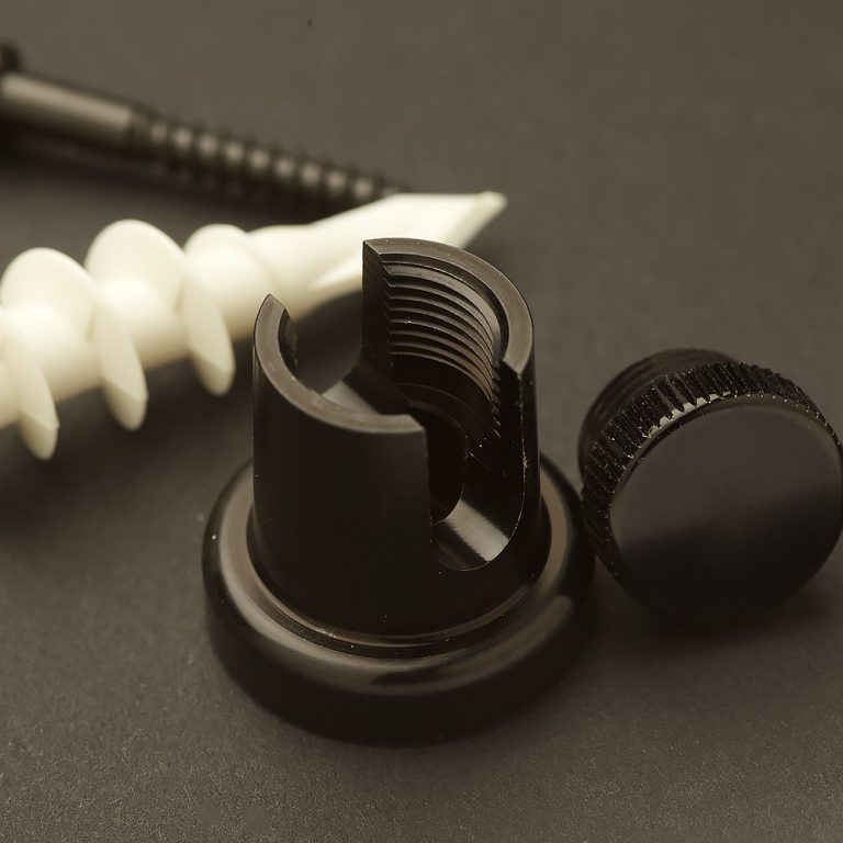 Thumb screw cable swag hook